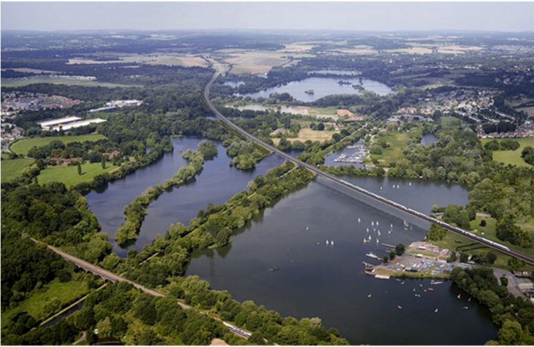 Colne Valley Viaduct – developing a successful specimen design - HS2 ...